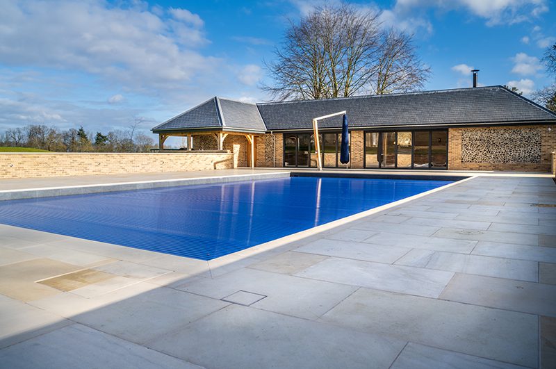 Designing with natural stone tiles: how to incorporate them into your ...